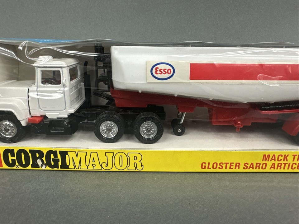 Vtg Corgi Toys Major Mack Truck W/Gloster Saro ESSO Tanker 1152 NM NR ...