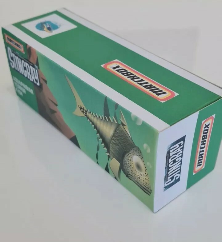 MATCHBOX STINGRAYS AQUAPHIBIANS TERROR FISH BOX AND PLINTH ( MODEL NOT ...