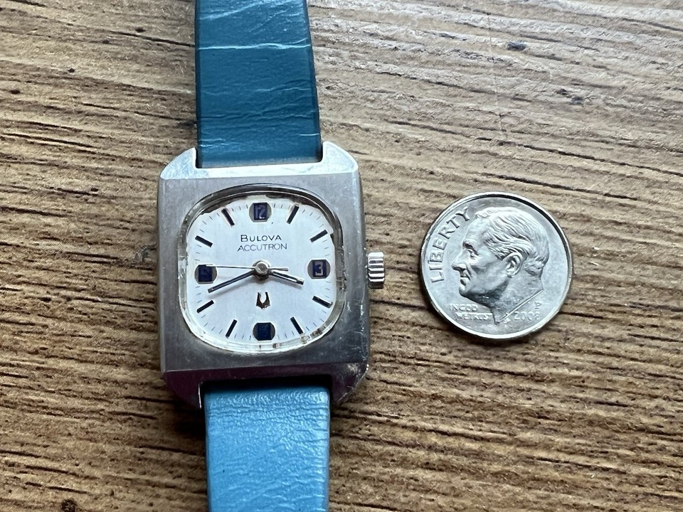 ADORABLE VINTAGE 1974 LADIES BULOVA SQUARE MINI ACCUTRON WATCH - FOR ...