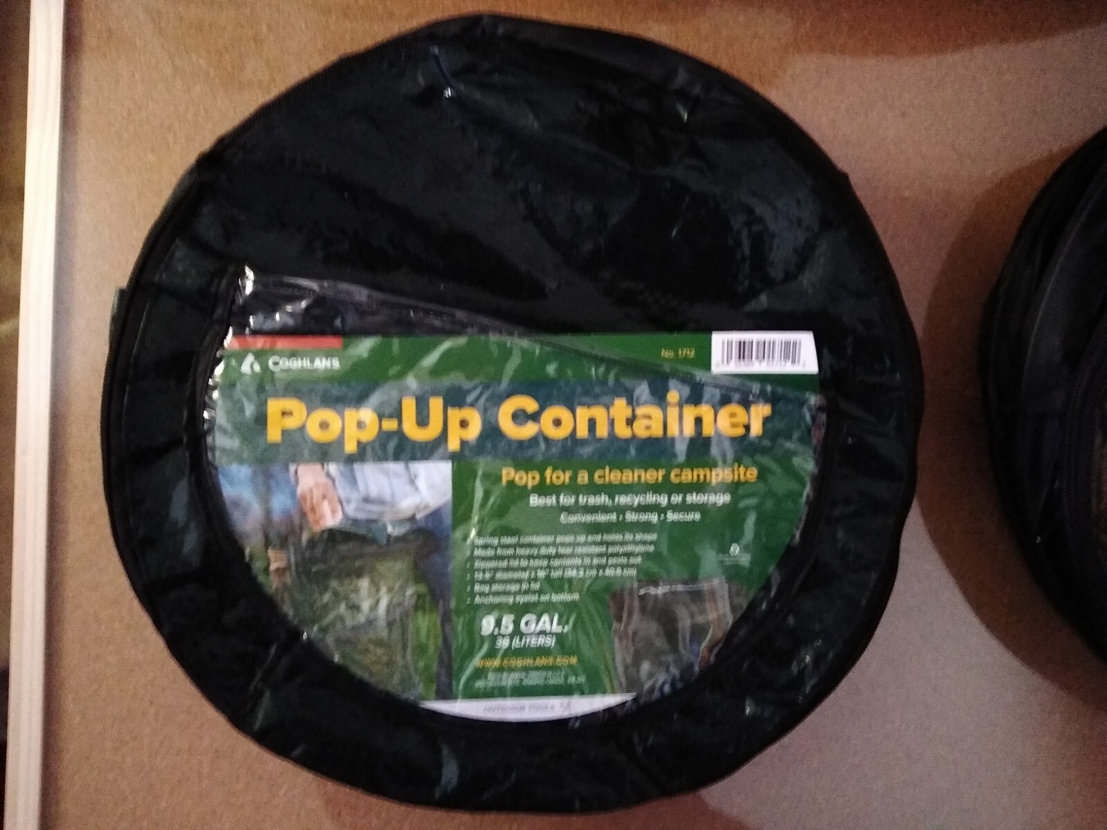 Coghlan's Pop-up Container 9.5 Gallon Volume Capacity, Spring-loaded ...
