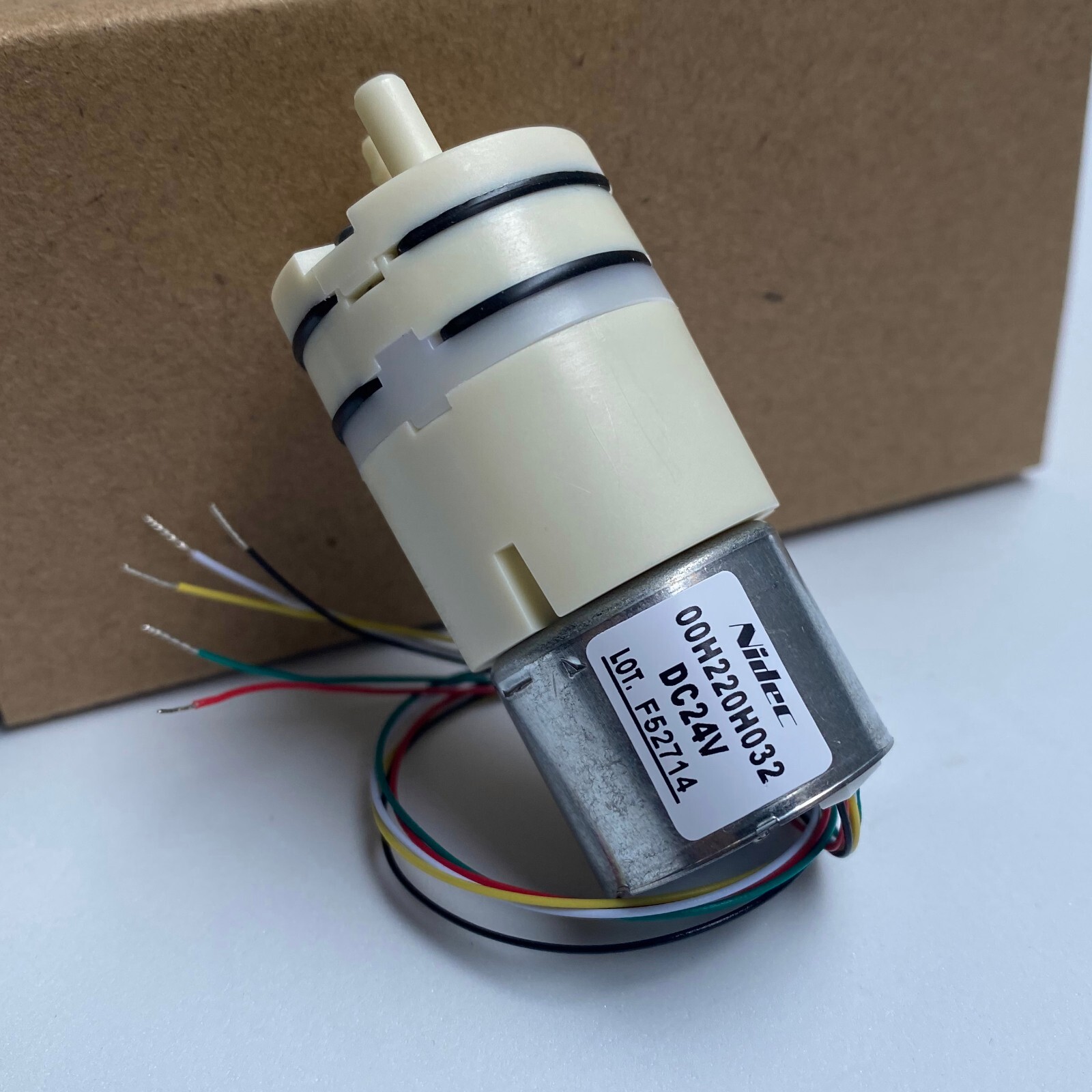 Nidec 00H220H032 Water Pump with PWM Speed Control 24V Diaphragm Pump ...