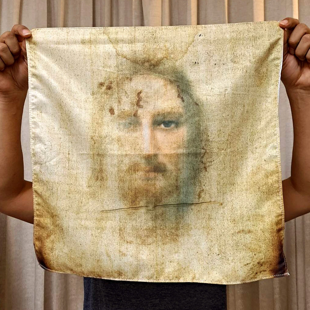 Jesus Real Face On Cloth