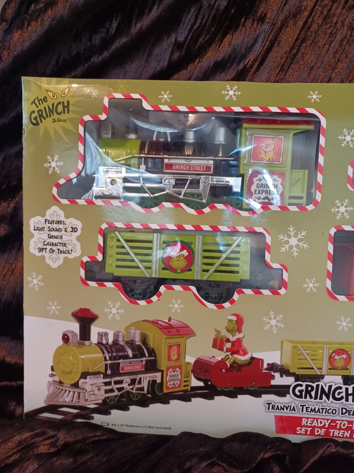 Dr. Seuss The Grinch Christmas Holiday Express Play Train Set - 12 ...