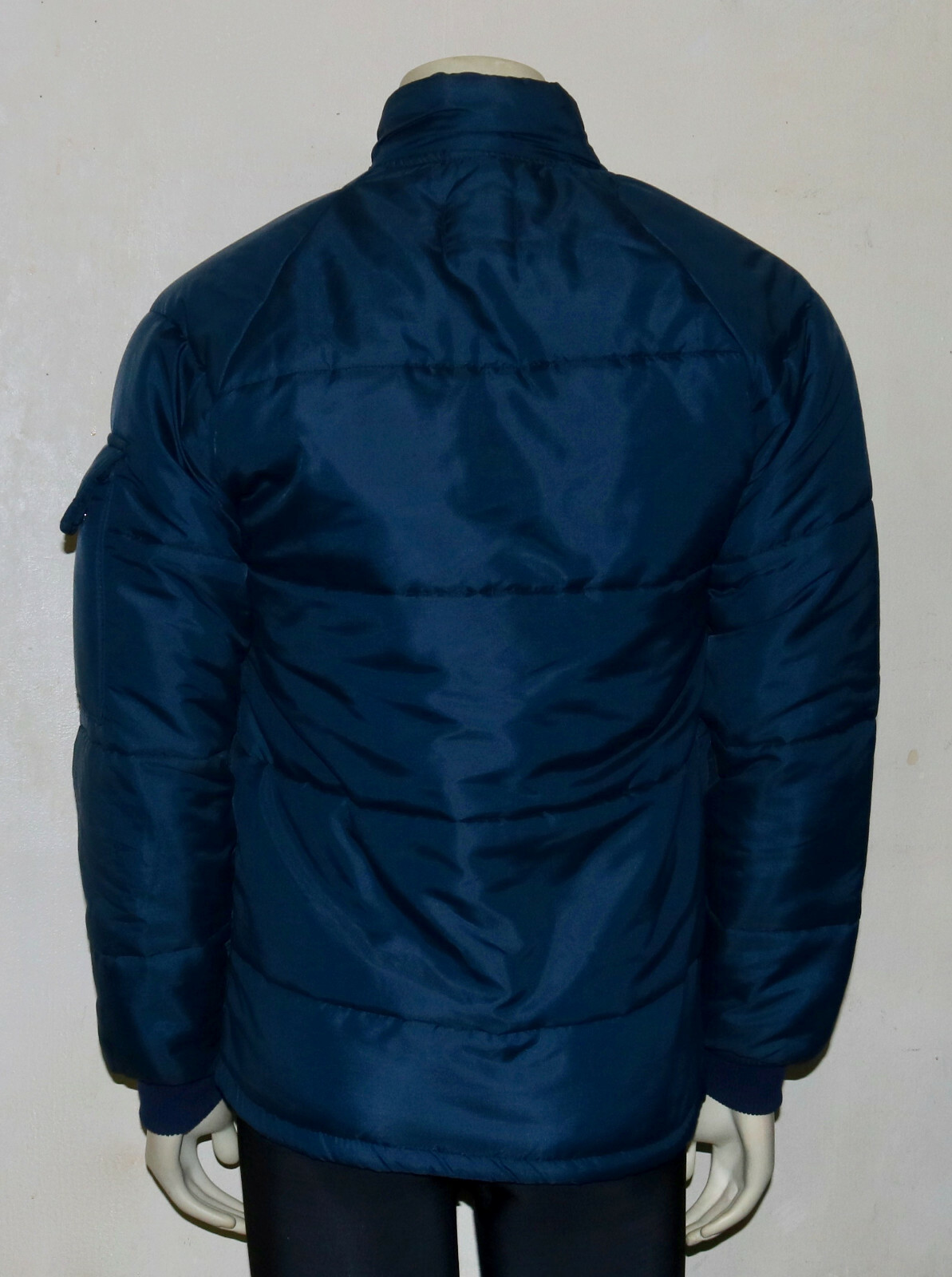 ARTEX vintage puffer jacket featuring Snoopy XS - Gem