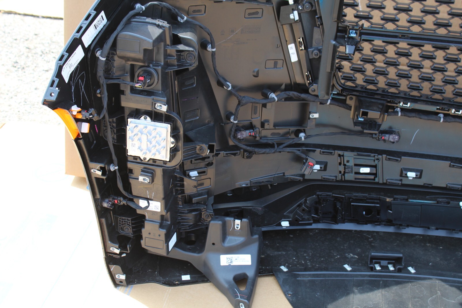 2021 - 2024 Cadillac Escalade Front Bumper ASSEMBLY Premium Luxury OEM ...