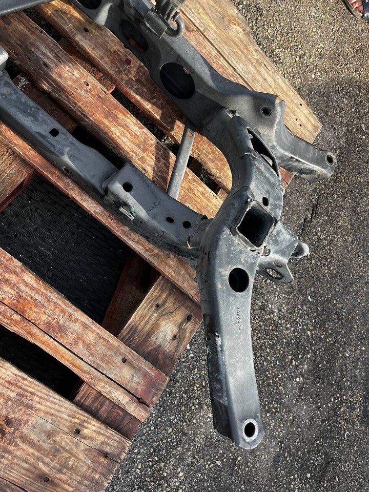 2010-2017 GMC Terrain Chevy Equinox FWD Rear Subframe Crossmember ...