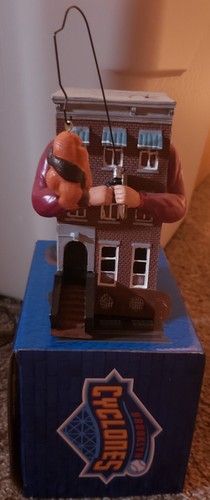 Qty2 SEINFELD Figurines Marble Rye Brownstone w/fishing hook & Fusilli ...