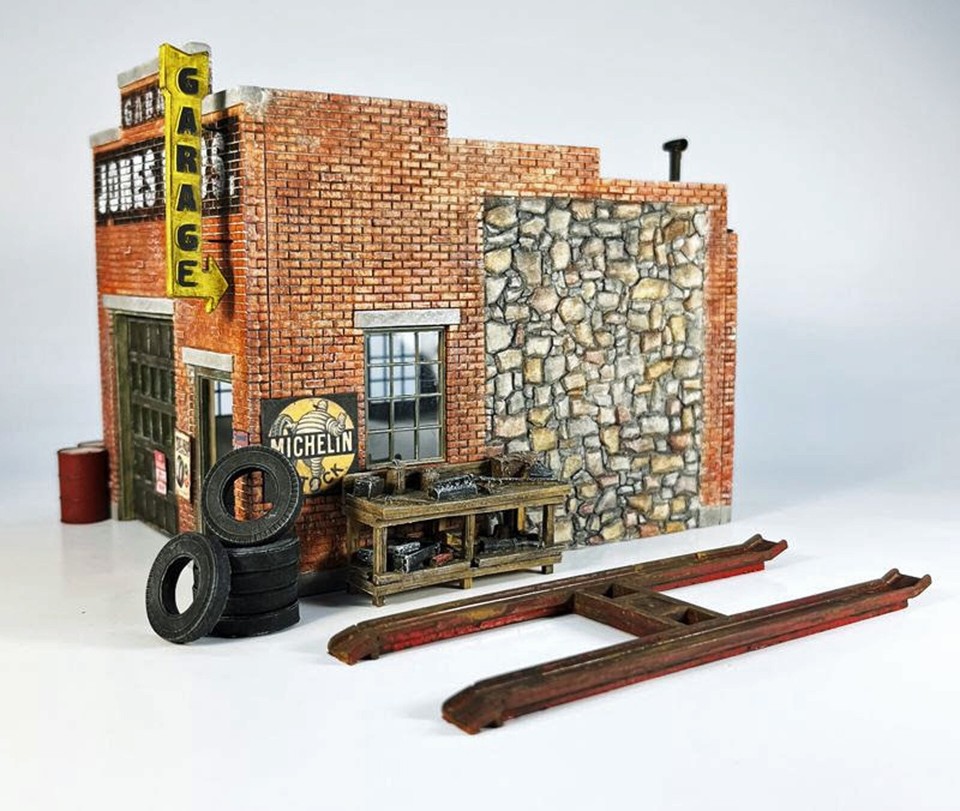 JONES BROTHERS GARAGE O On30 Model Railroad Structure Unpainted Resin ...