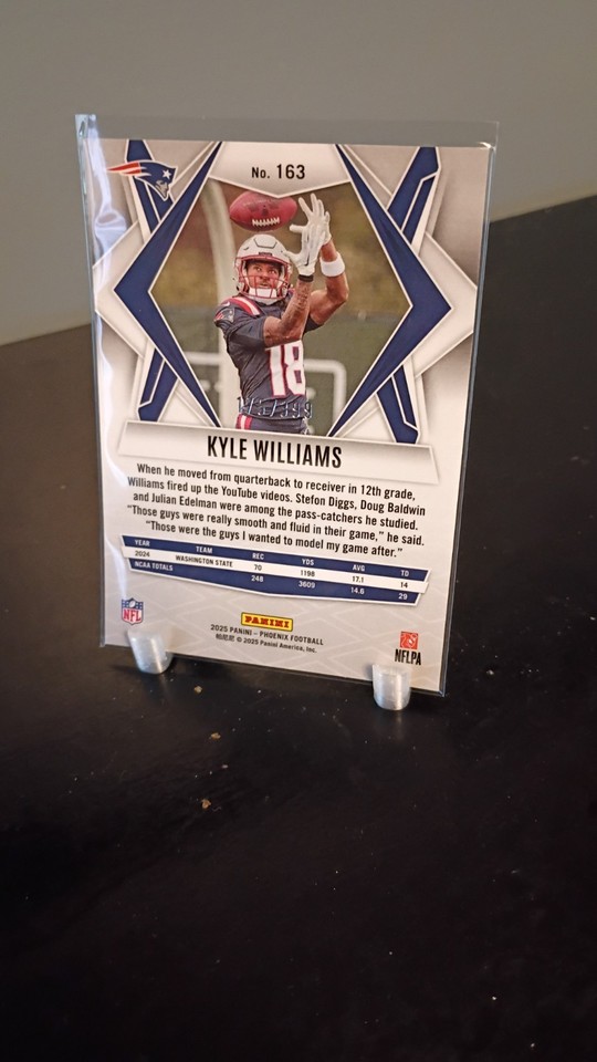 2025 Panini Phoenix - Rookies Kyle Williams #163 Red Winter /399 (RC ...