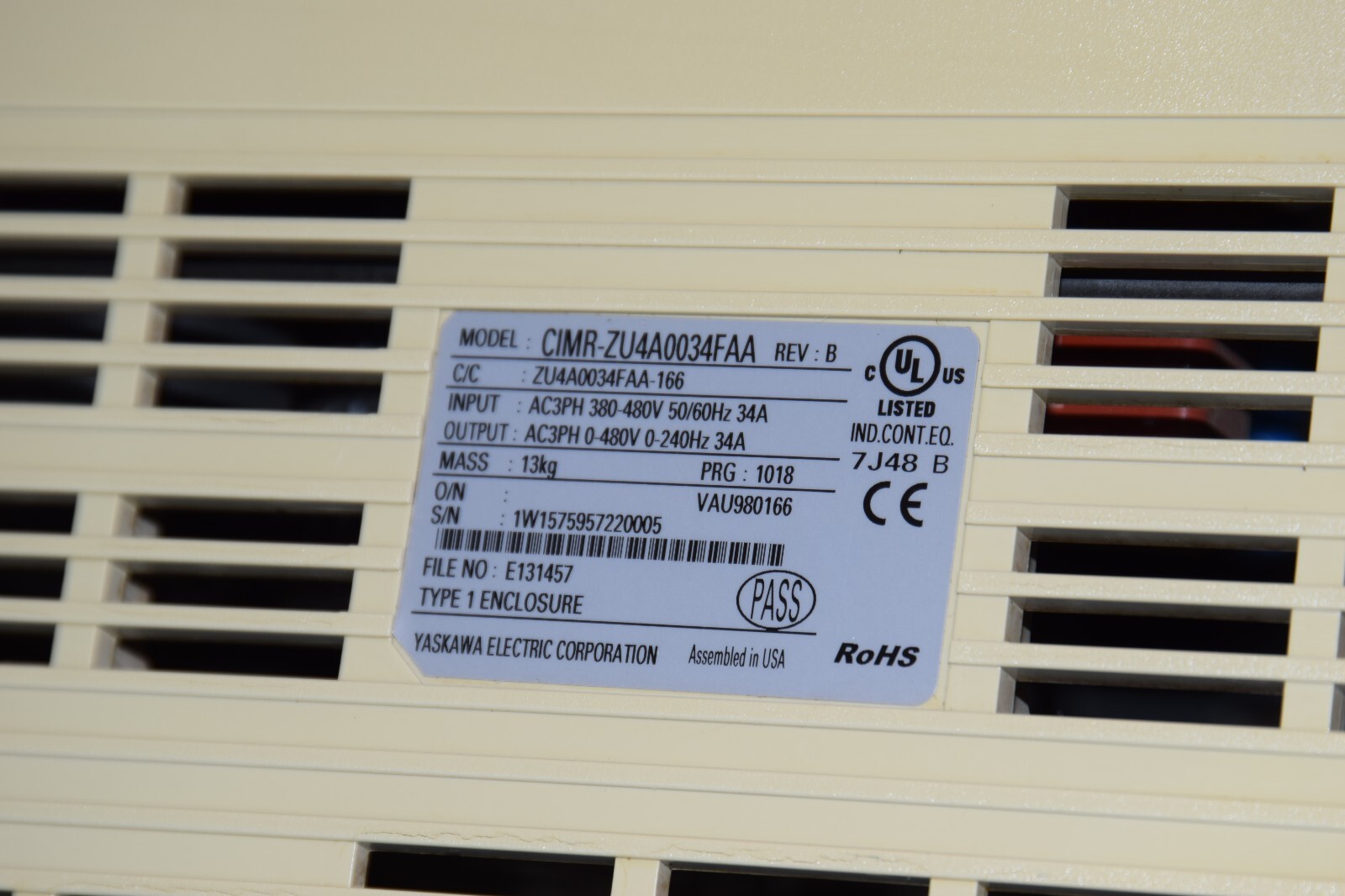 Yaskawa AC Drive Z1B1B034PMB Z1000 Bypass Inverter 3ph 480v 34a CIMR ...