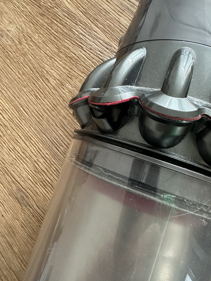 Dyson V10 Absolute Vacuum Cleaner, Hand Held, Stick, Cordless, RRP £379 ...