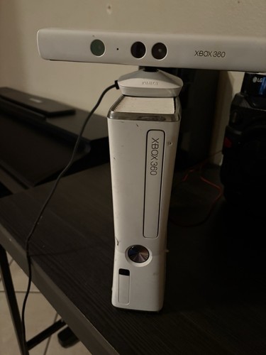 Microsoft Xbox 360 with Kinect 4GB White Console 885370379365 | eBay
