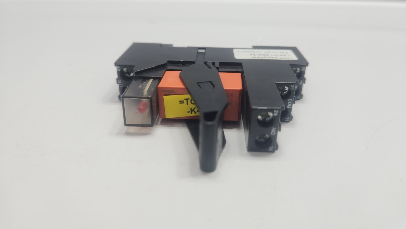 SIEMENS LZS:RT4B4L24 PLUG-IN RELAY COMPLETE UNIT LZS:RT78726 | eBay