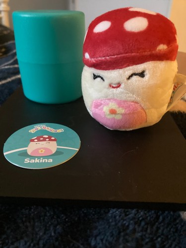 Squishmallow 2 " Inch Squishville Sakina Mushroom Garden Party ...