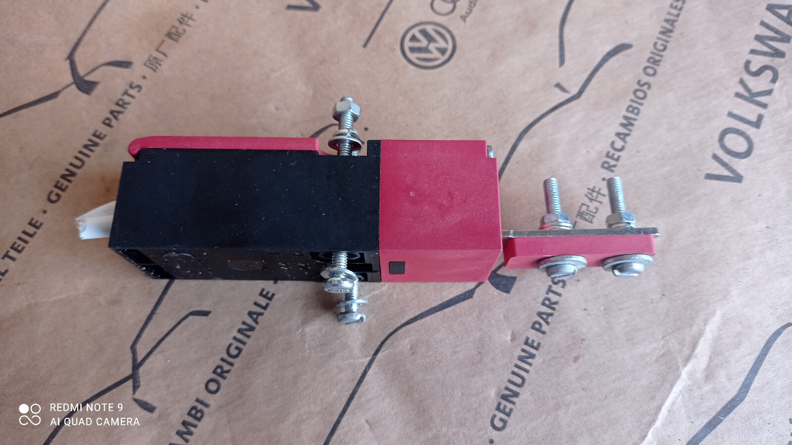 Telemecanique XCS-PA792 Safety Limit Switch B25 | eBay UK