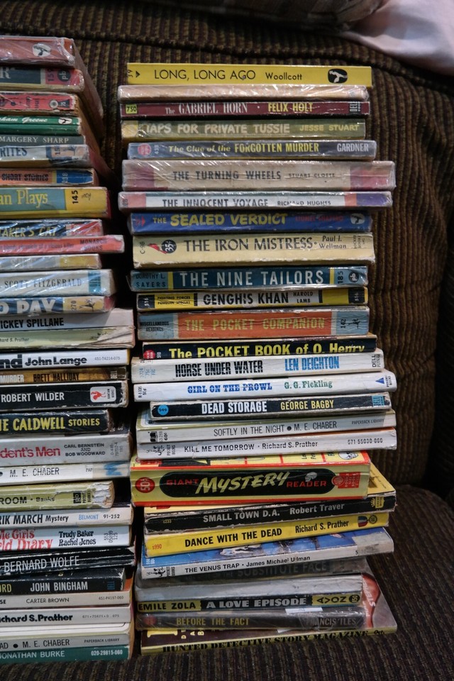 114 Vintage Crime Pulp Sleaze Paperback Books 40s 50s 60s Noir Shorts ...