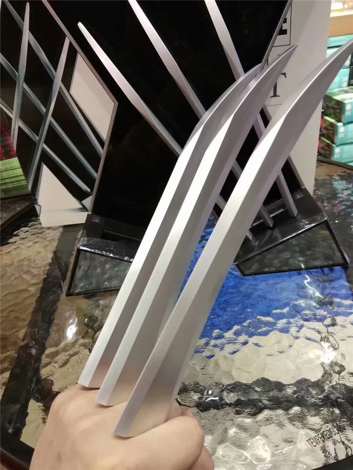 X-MEN Wolverine Logan Claw LED Light Base Cosplay Props Hanging Wall ...