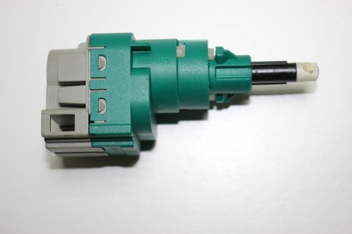 2008 Audi Q7 / Frein Interrupteur 7L6945511 | eBay