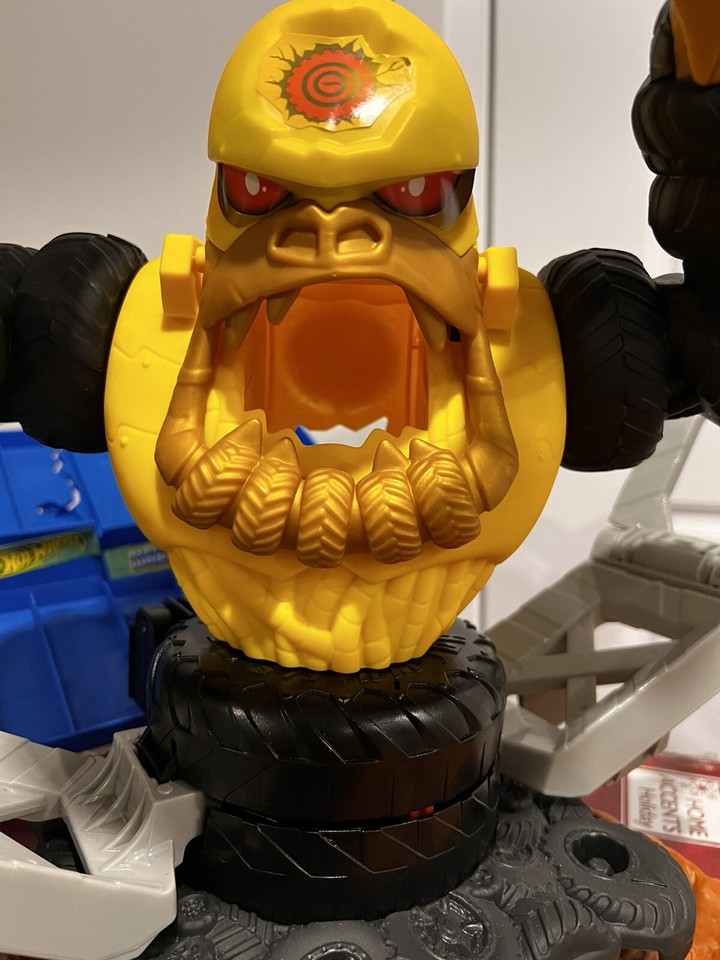 Hot Wheels Monster Trucks Arena Smashers Crushzilla Takedown | eBay