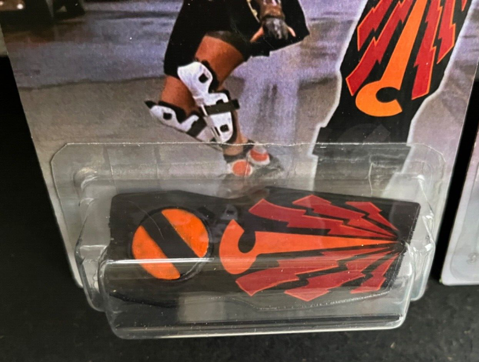 back to the future 2 bad guys GIRL SMOKEING HOT on hoverboard rare ...