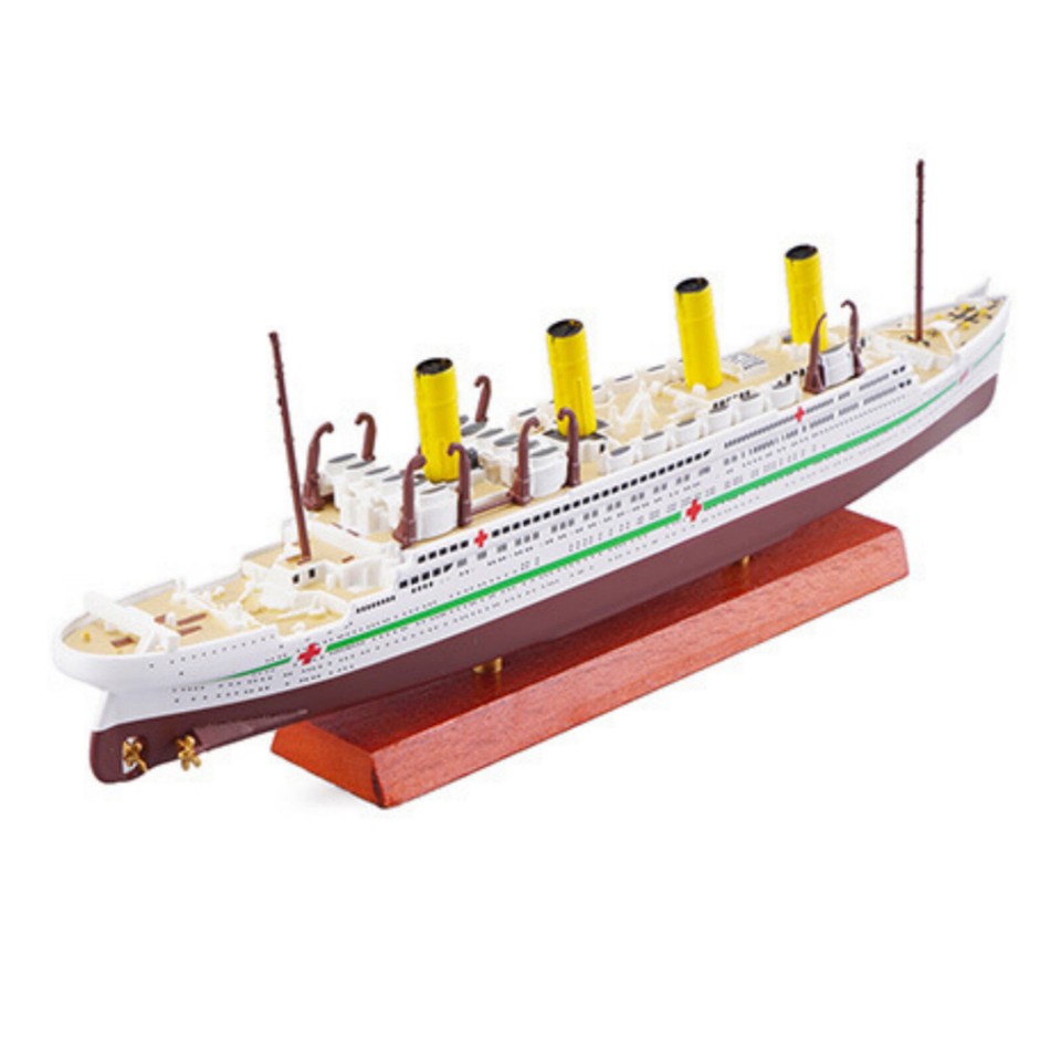 Alloy 1/1250 Scale HMHS Britannic Cruise Ship Model Toy Gift Collection ...