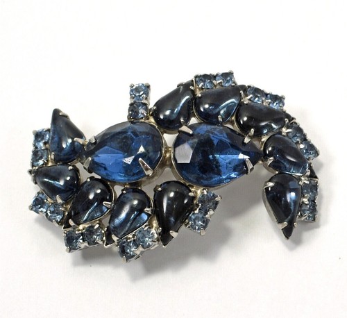 Vintage Deep Blue Teardrop Cabochon Pin Brooch Sparkling Prong Set ...
