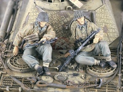 Verlinden 1/35 German Waffen-SS Tank Riders WWII (2 Figures) [Resin ...