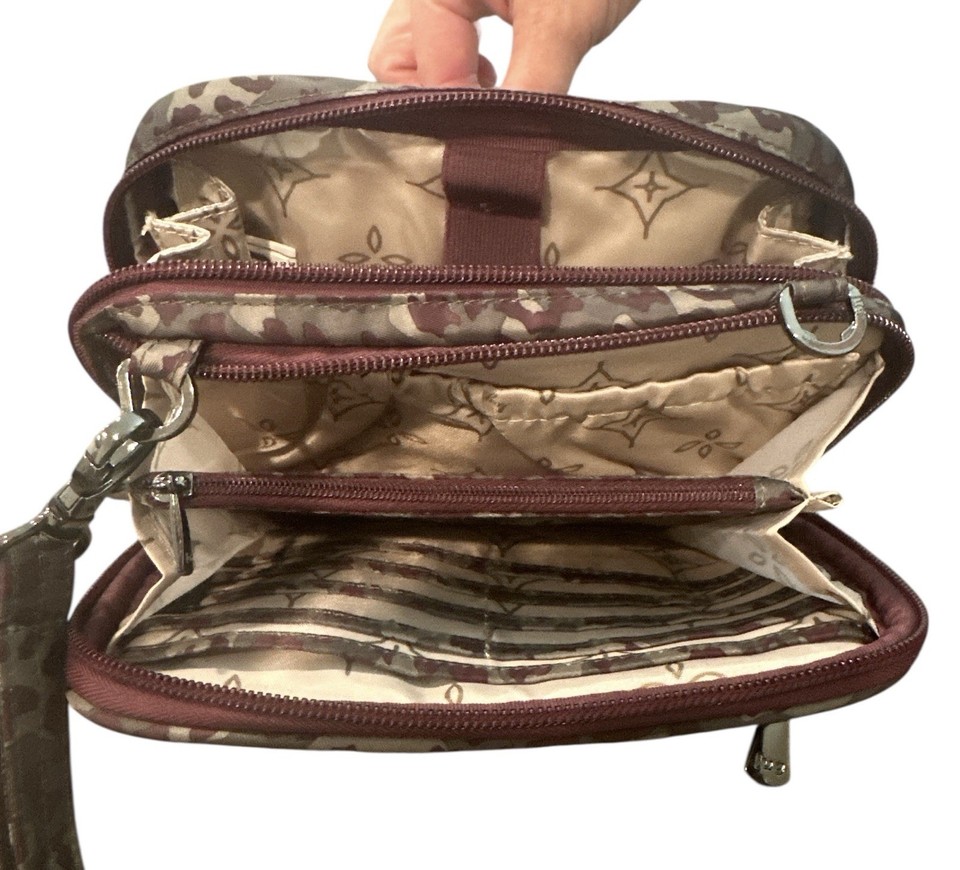 LUG PURSE Roundabout Convertible Wallet Crossbody Belt Bag in Leopard ...