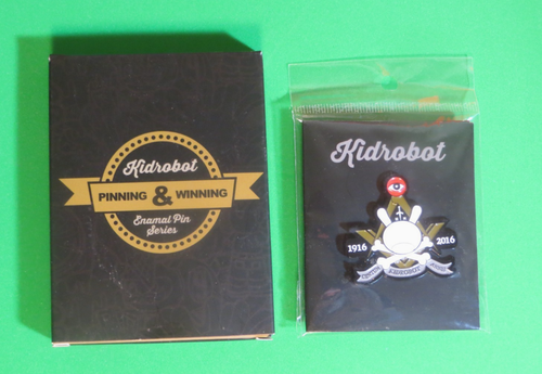 Kidrobot Series 1 Pinning & Winning Enamel Pin...Dunny, Skull & Bones ...