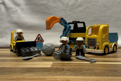 Lego Duplo Bull Dozer, Truck & Tracked Excavator, 10930 and 10931 ...