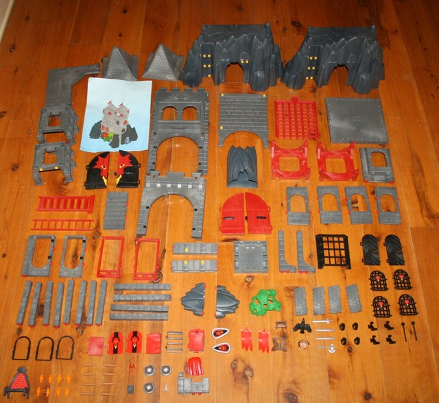 Huge Lot of 118 PLAYMOBIL 3269 Knight ROCK CASTLE Pieces Replacement ...