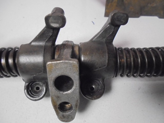 Buick NAILHEAD 364 401 425 Pair Original Rocker Shafts Arms Bolts ...