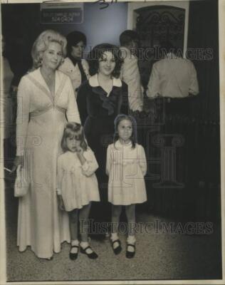 1972 Press Photo Mrs. Francis Kinsella, Mrs. Everett Link, Tara and ...