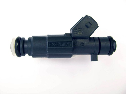 Set of 8 BRAND NEW Bosch Fuel Injectors 0280156211, 1997-2005 GM 5.7L ...