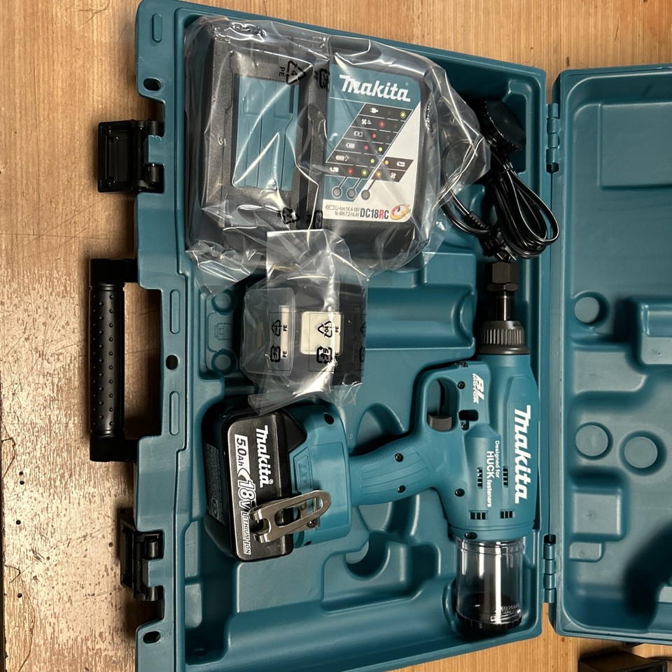 Huck / Makita B4500 18 Volt Cordless Lockbolt Tool Kit 3/16 Magnagrip ...
