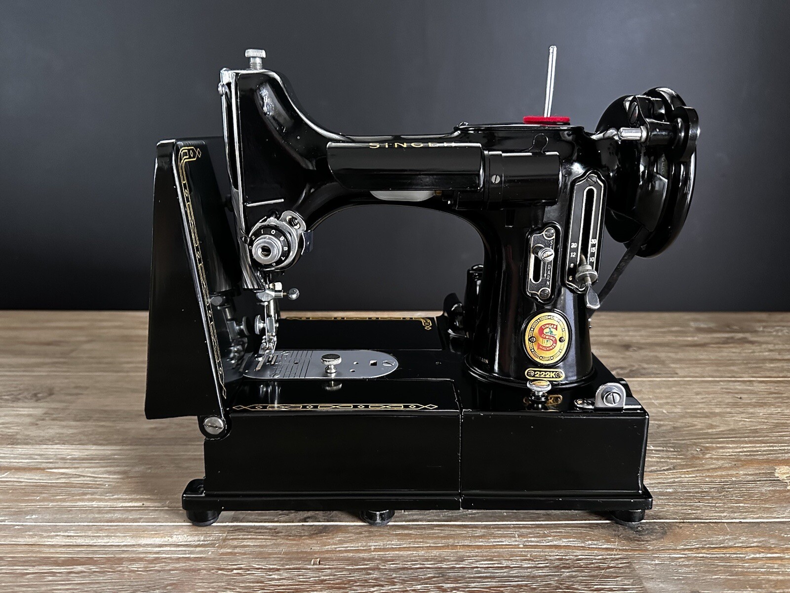 Stunning 1960 Singer 222K Featherweight Red S Sewing Machine w Puzzle ...