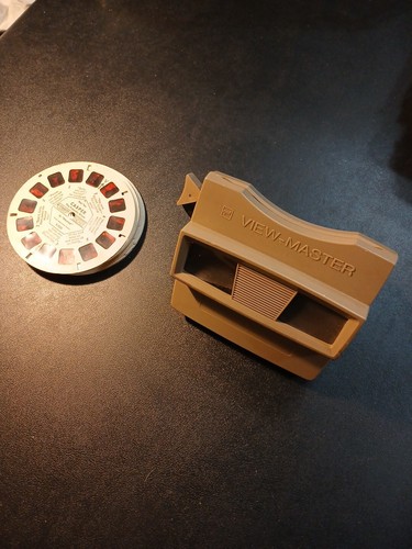 Vintage GAF View Master With 11 Disney Discs Casper Cinderella ...