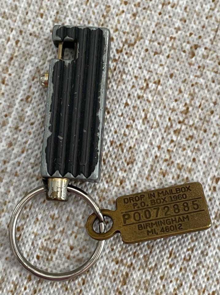 VINTAGE PONTIAC KEY RING | eBay