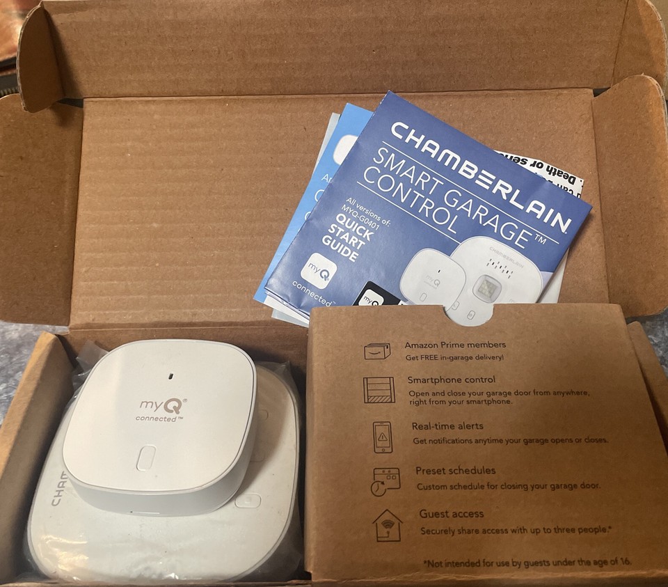 Chamberlain MyQ Wireless Smart Garage Hub and Controller - White ...
