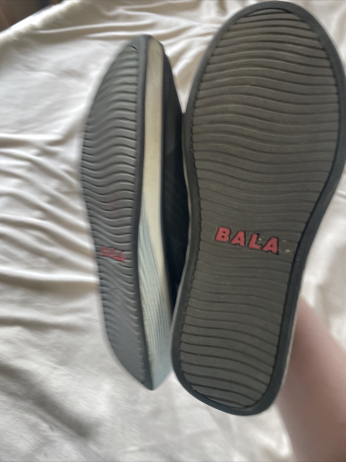 Bala Twelves Womens Nursing Shoes Nocturnal Black Siz… - Gem