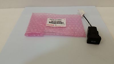 LEXUS OEM FACTORY AUX INPUT JACK 2006-2008 IS250 IS350 | eBay
