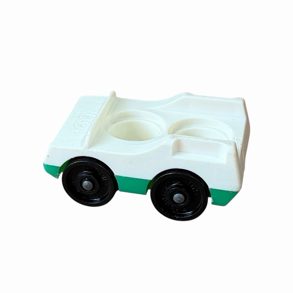 Vintage Fisher Price Little People White Car Toy 2-Seater Passenger ...