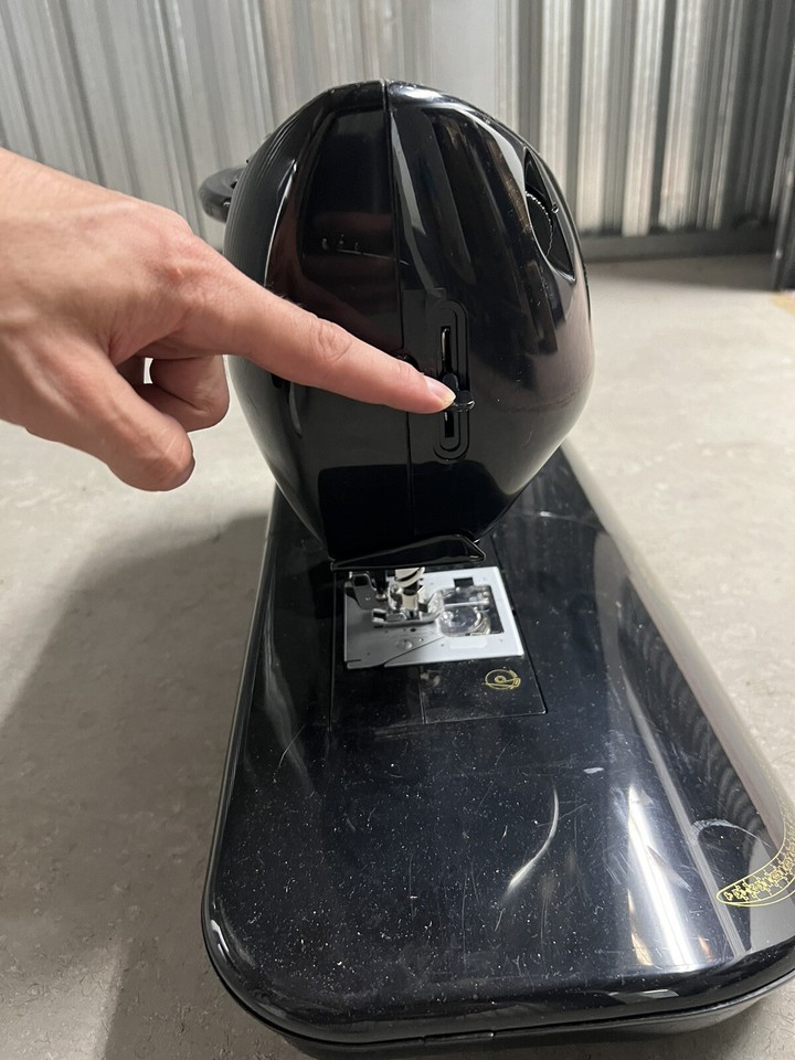 Singer Model 160 Limited Edition Anniversary Sewing Machine | eBay