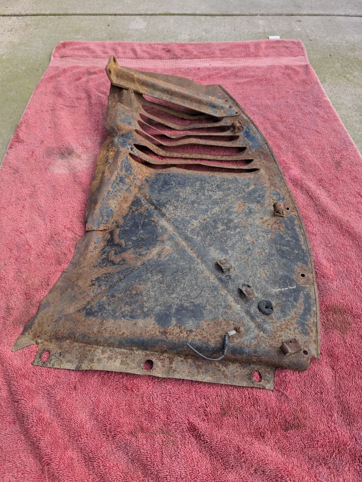 1939 1940 CHEVY GMC PICKUP TRUCK DRIVER INNER FENDER LOUVER SPLASH ...