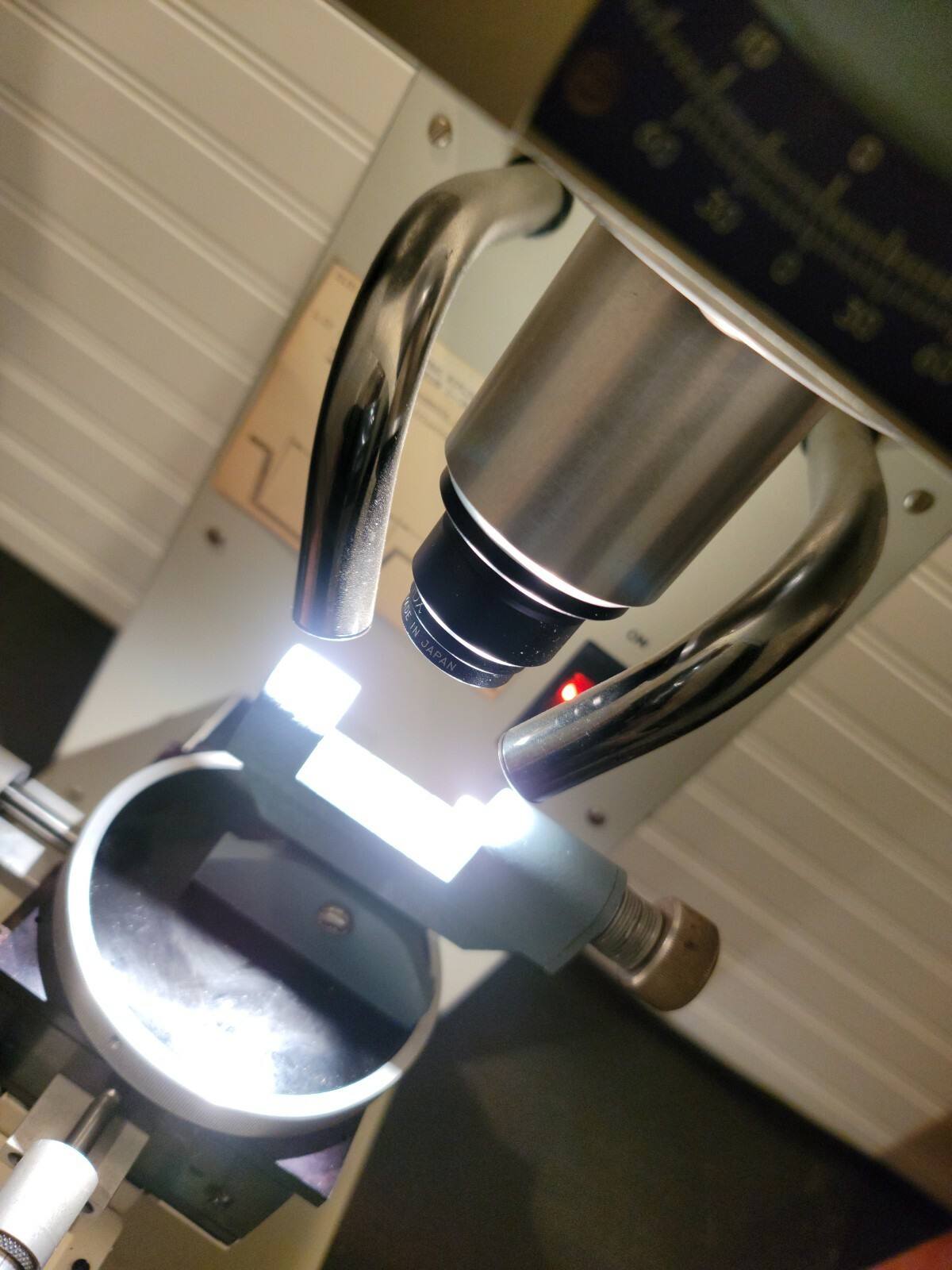 Unitron Forensic Optical Comparator Balistic Rifling Table Top Profile ...