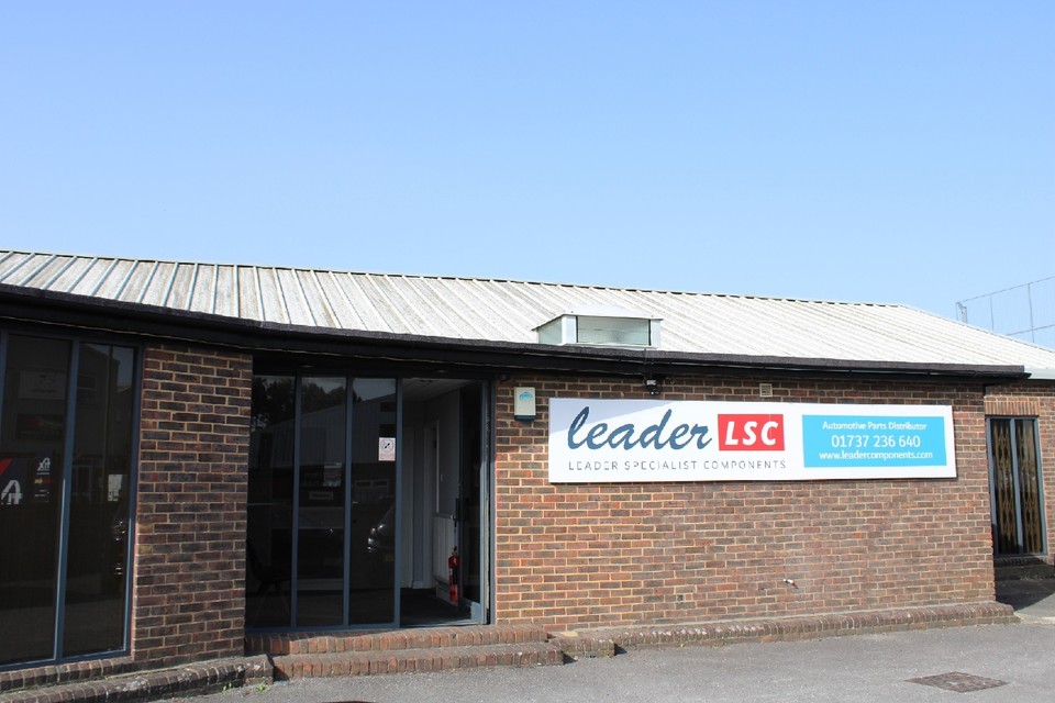 GENUINE Vauxhall ASTRA J CDTi INTERCOOLER OUTLET HOSE NEW 13265281 1.7 ...