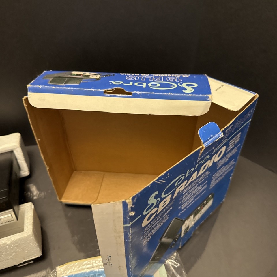 Cobra Model 19 Plus CB Radio - 40 Channel - New Open Box Includes ...