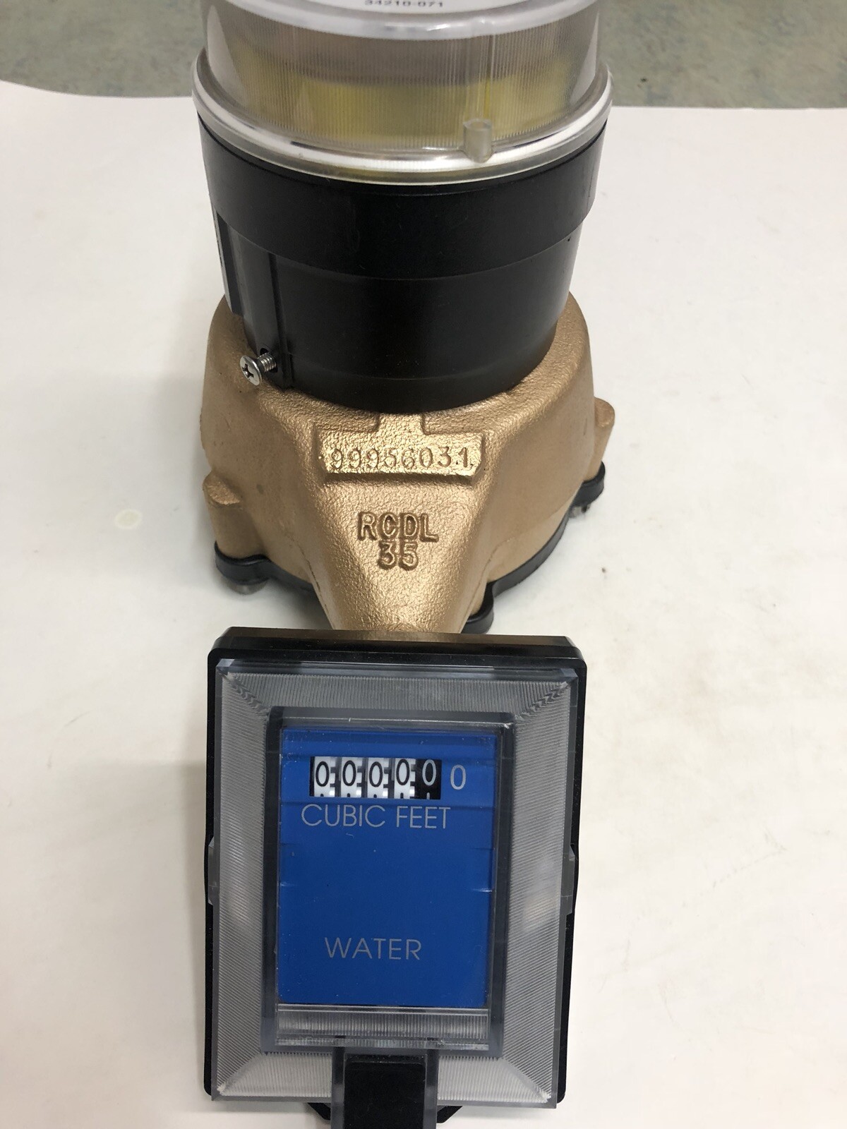Badger 3/4x 3/4 M35 Brass Water Meter Pulse With Remote. USG- C.F. With ...
