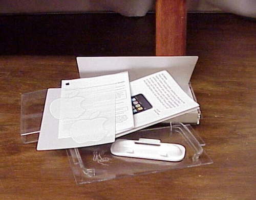 MP4 MULTIMEDIA PLAYER AND TWO IPOD TOUCH 3 TOTAL CASES EMPTY STORAGE ...
