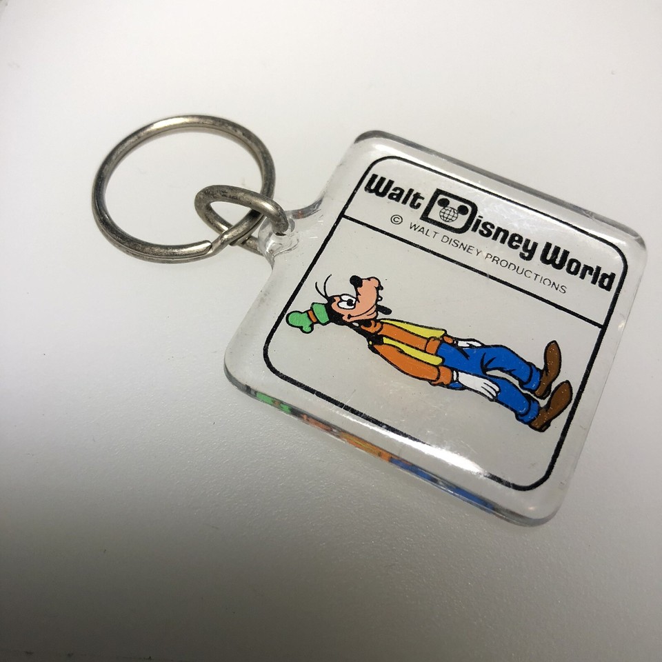 Vintage Walt Disney World Goofy Cartoon Character Keychain Key Ring ...